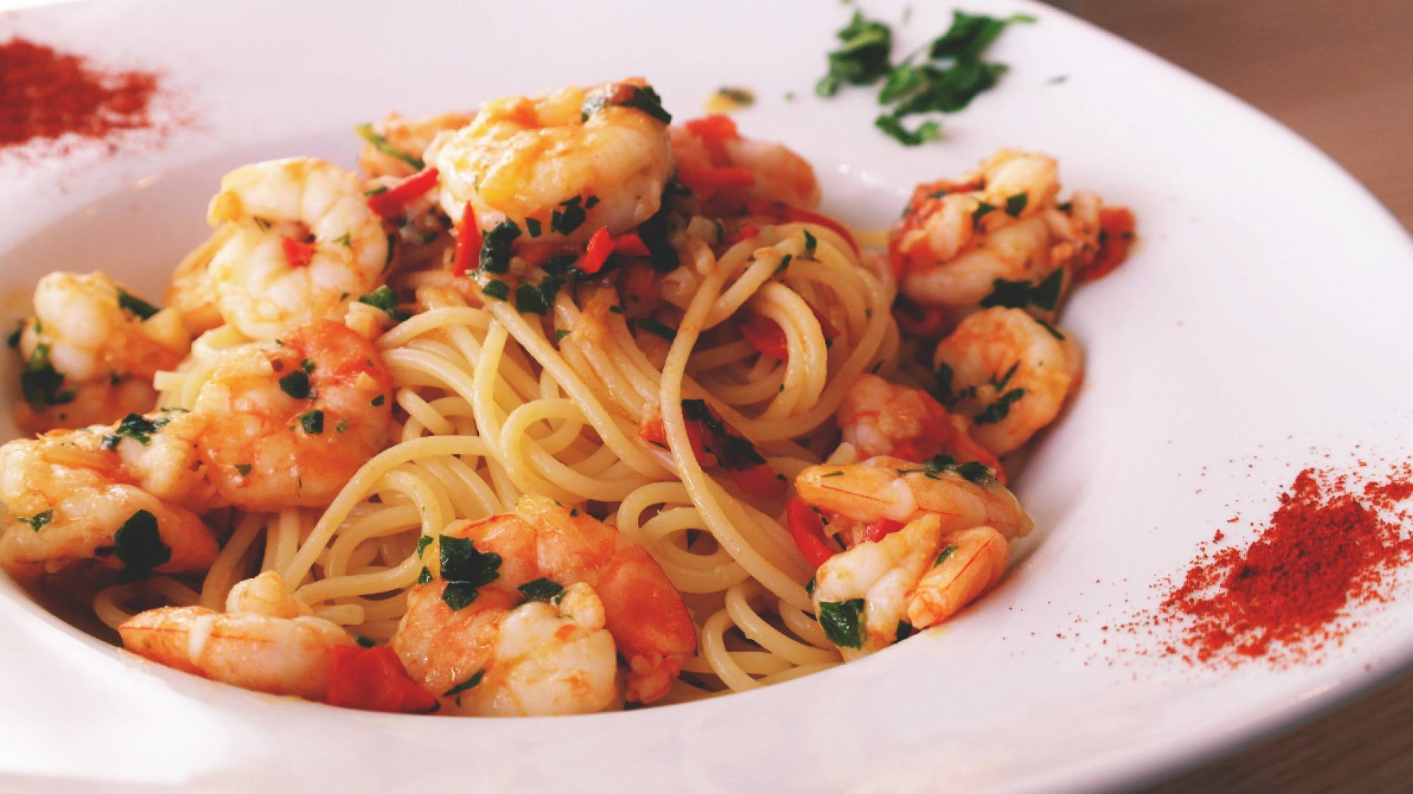 Linguini al ajillo con gambas: un plato clásico con un toque gourmet ...